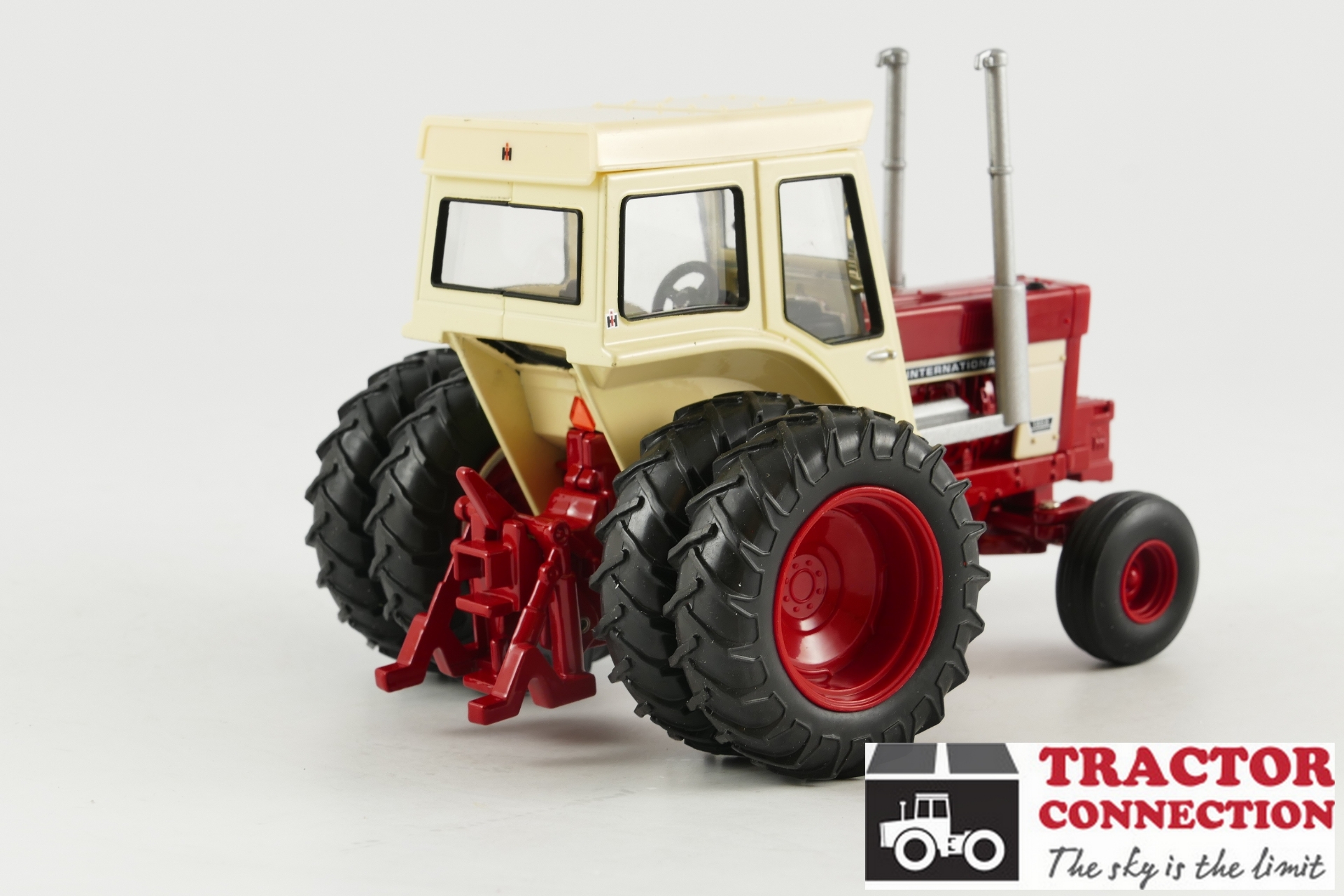Farmall 1468 | Tractor Connection | Specialist in miniaturen ...