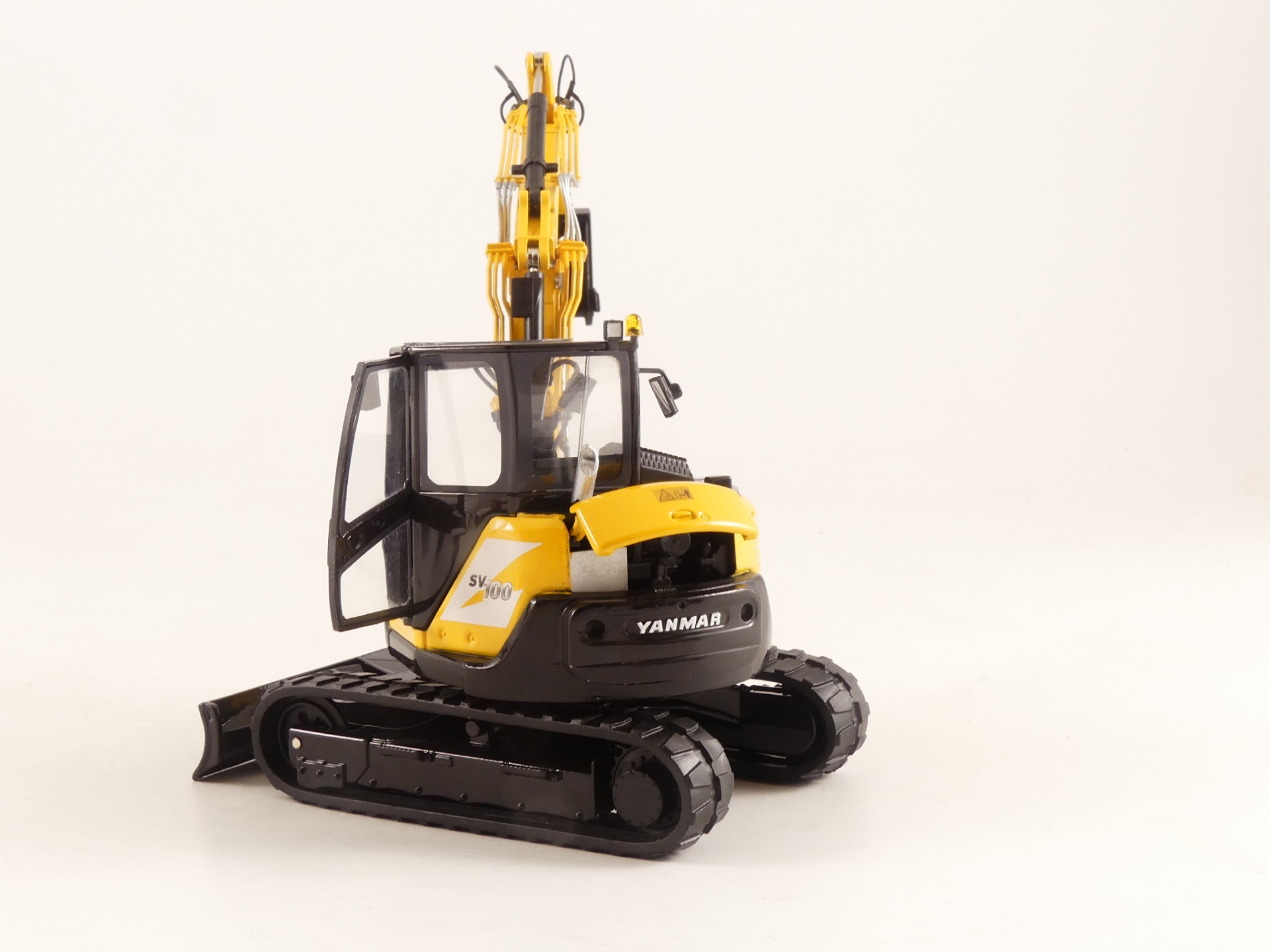 Yanmar SV 100 rupskraan | Tractor Connection | Specialist in miniaturen ...